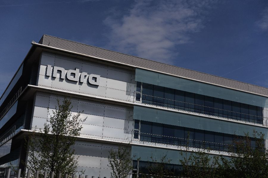 Indra prevé facturar 10.000 millones en 2030, dar entrada a socios en Minsait y crear una filial ...