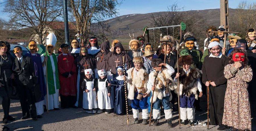 La mascarada de los Zamarrones de Lanchares vuelve hoy a Campoo de Yuso ...